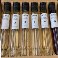 The English Wine Tasting Box | Compare Prices